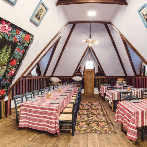 RESTAURANTS & POOL | Asconi Winery